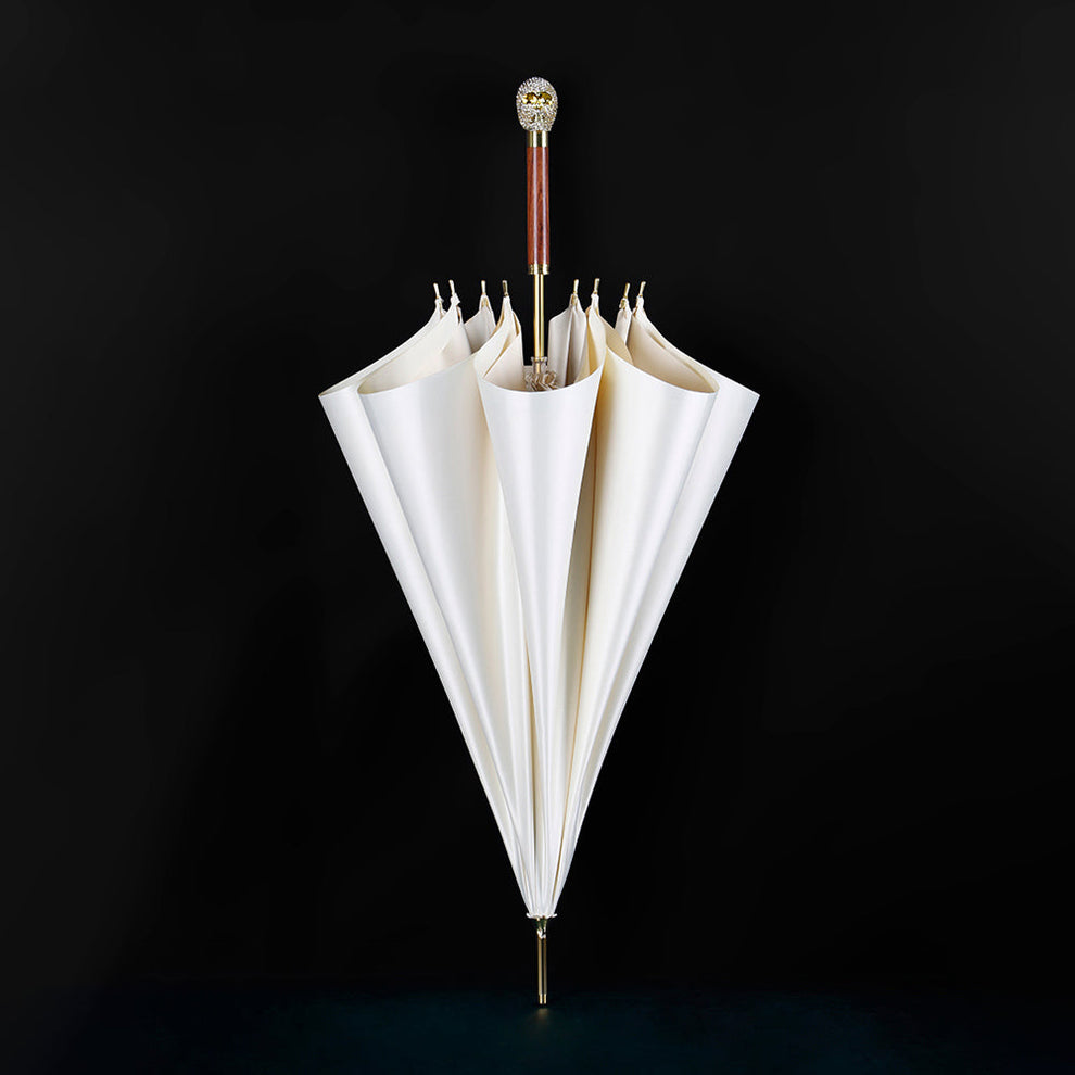 Diamond Skull Umbrella: A Glamorous Companion for Rainy Day